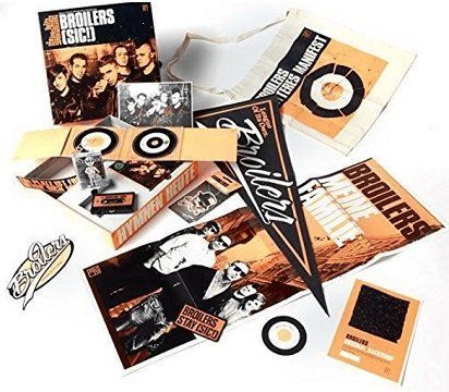 Broilers - (sic!) Limited Fan-Box (CD + DVD-Video) für 41€ (statt 51€)