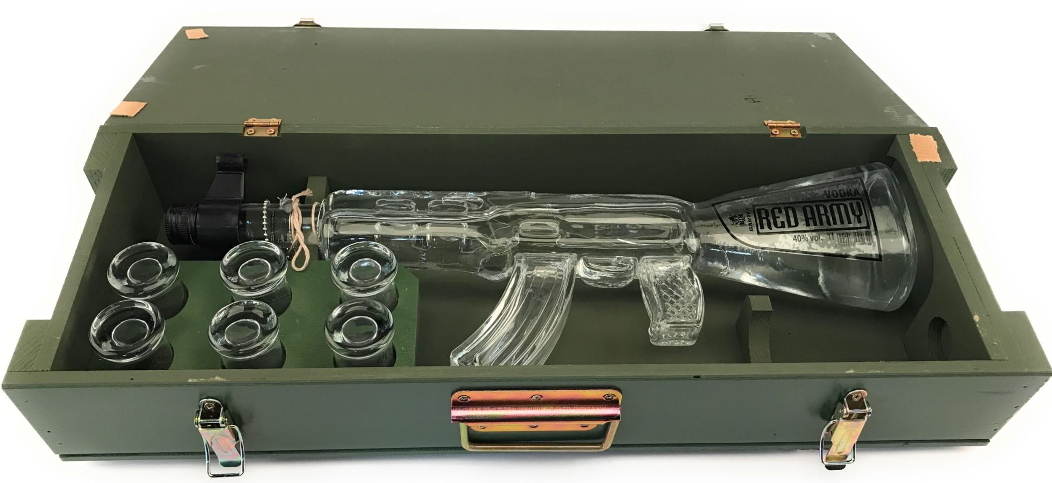 Bartex Red Army Wodka 40 % Vol. (1 x 1 l) in Glas Kalaschnikow für 84 ...