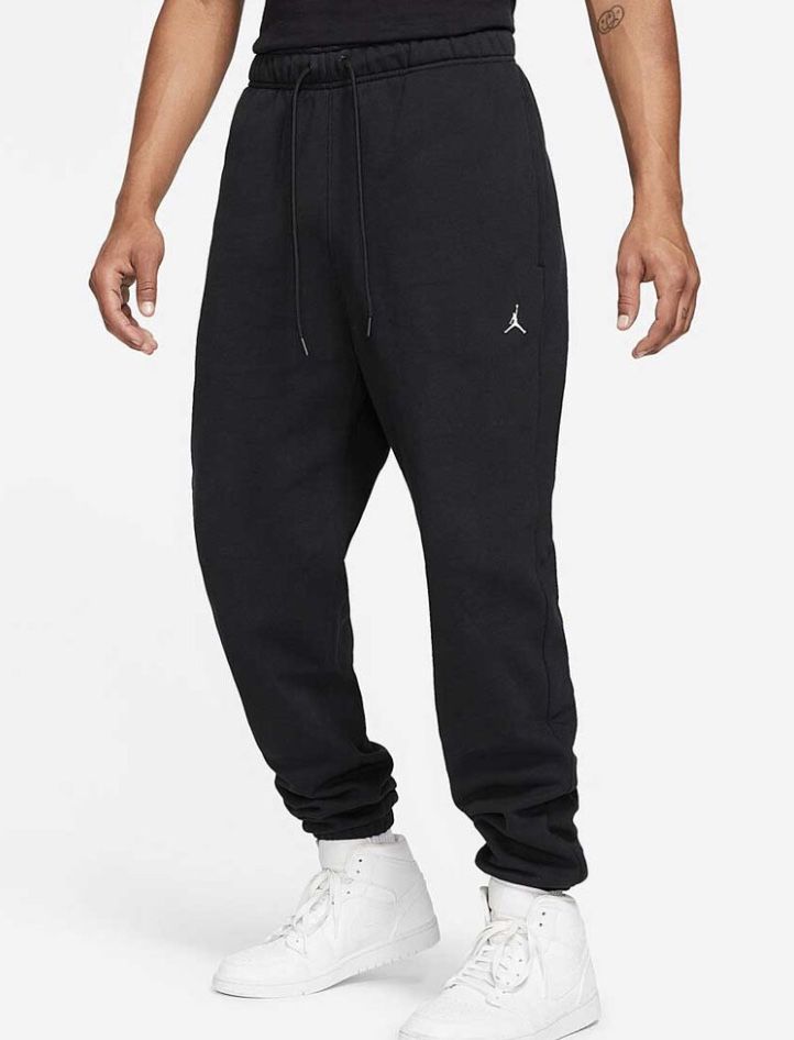 Jordan Essentials Herren Fleece-Jogginghose für 53,61€ (statt 62€)
