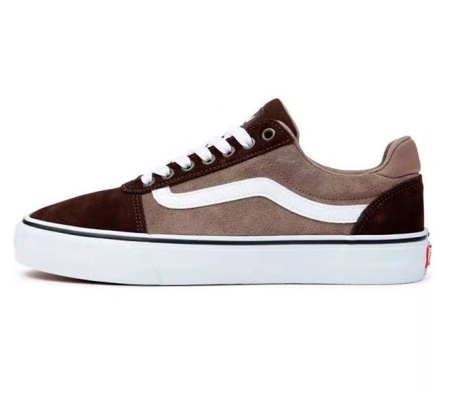 Vans Ward Deluxe Low-Top-Sneaker aus Wildleder für 49,43€ (statt 71€)