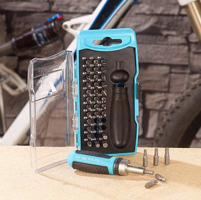 PEARL: Werkzeug-Bit-Set mit Ratsche gratis + 5,95€ VSK