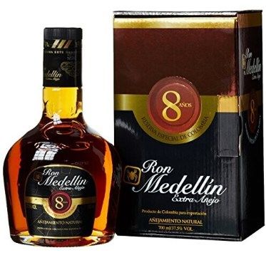 0,7 Liter Ron Medellin Extra Añejo 8 Jahre Rum für 28,89€ (statt 38€)