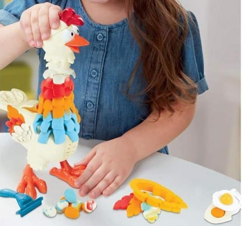 Play-Doh Animal Crew Cluck-a-Dee Verrücktes Huhn Set für 15,97€ (statt 21€)