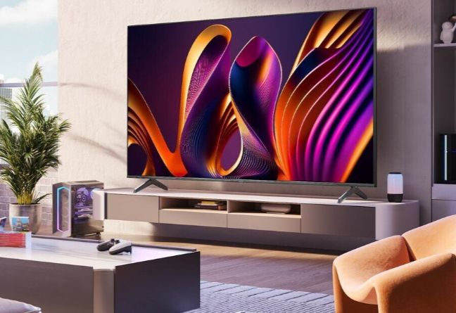 📺 Hisense PRO 85E77NQ mit 85 Zoll QLED Display & 144Hz für 1.199€ (statt 1.399€)